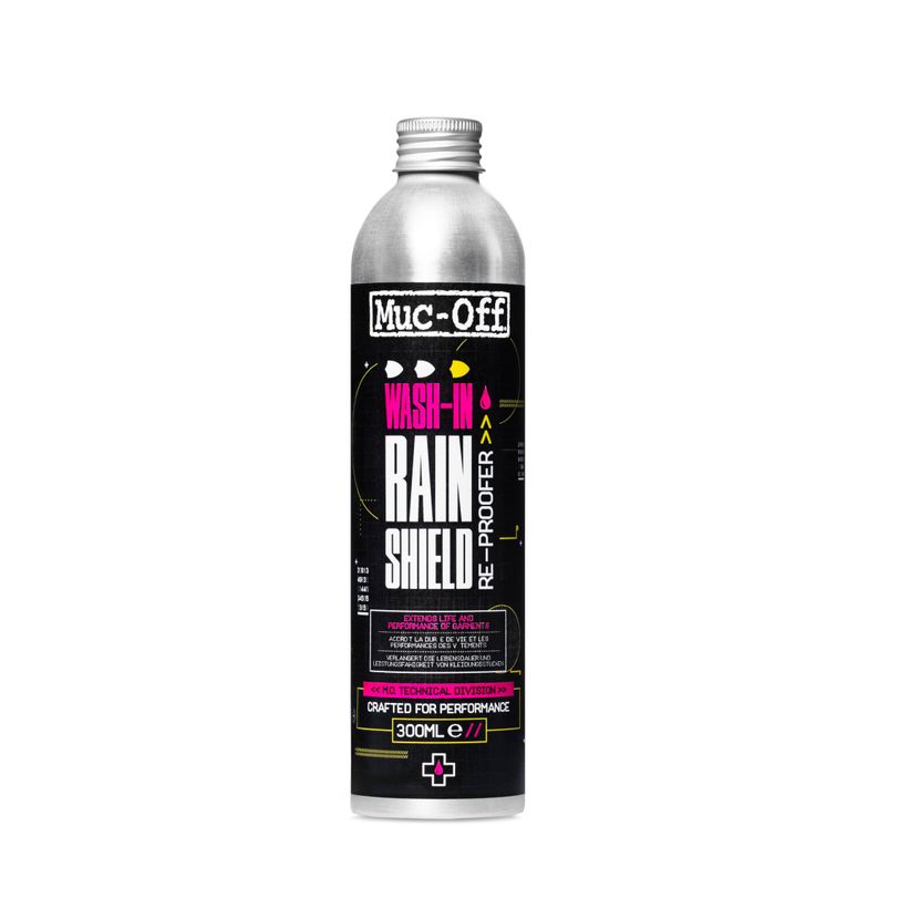 Detergent for the care of waterproof and breathable technical clothing ...