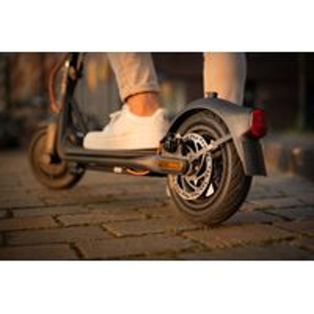 F30E electric scooter with fixing brackets and indicators included - 30 ...