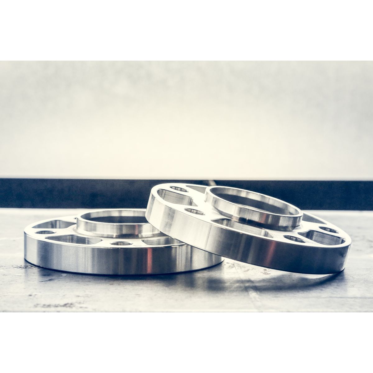 Lightweight Wheel Spacers without Bolts 5x120x72.5 th. 16mm | Athena